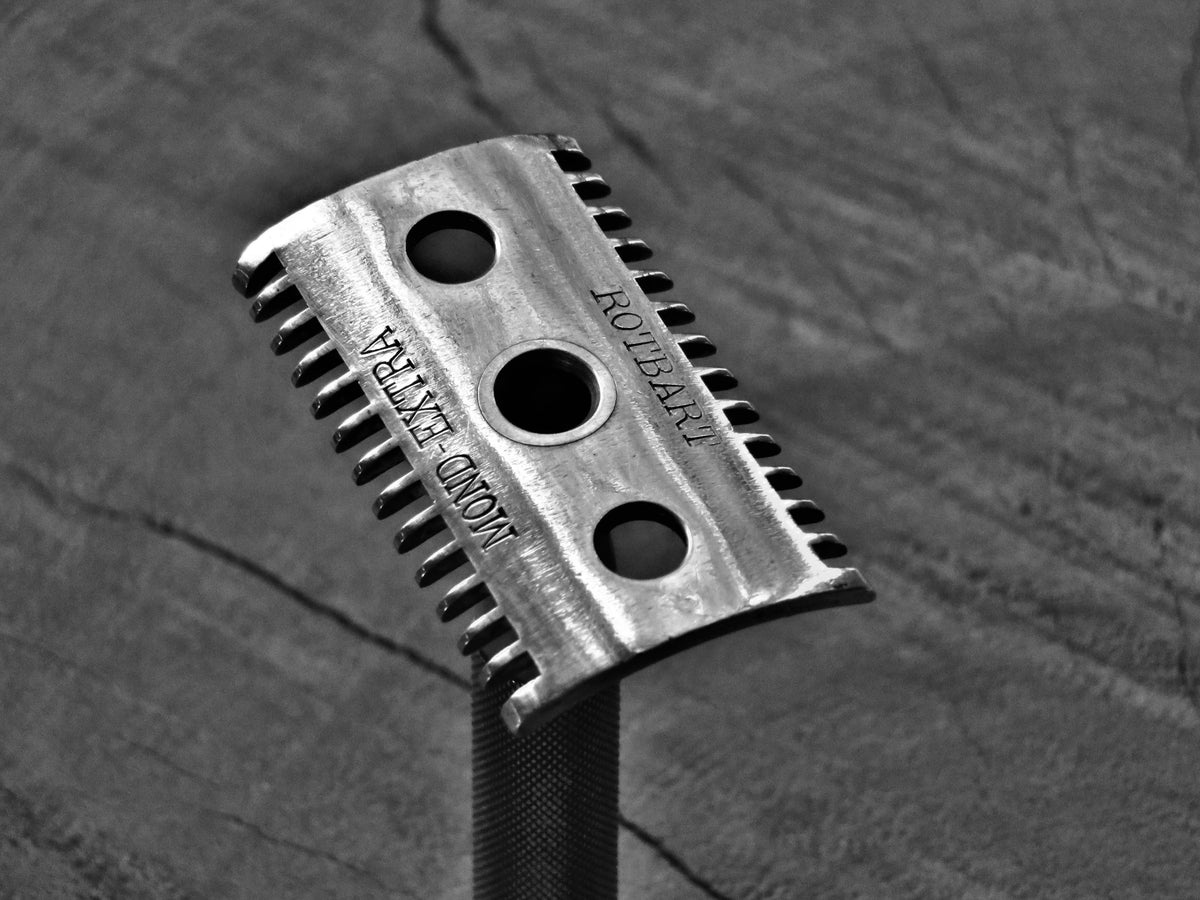 Rotbart safety razor 'Mond Extra' early edition (V329) – Bundubeard