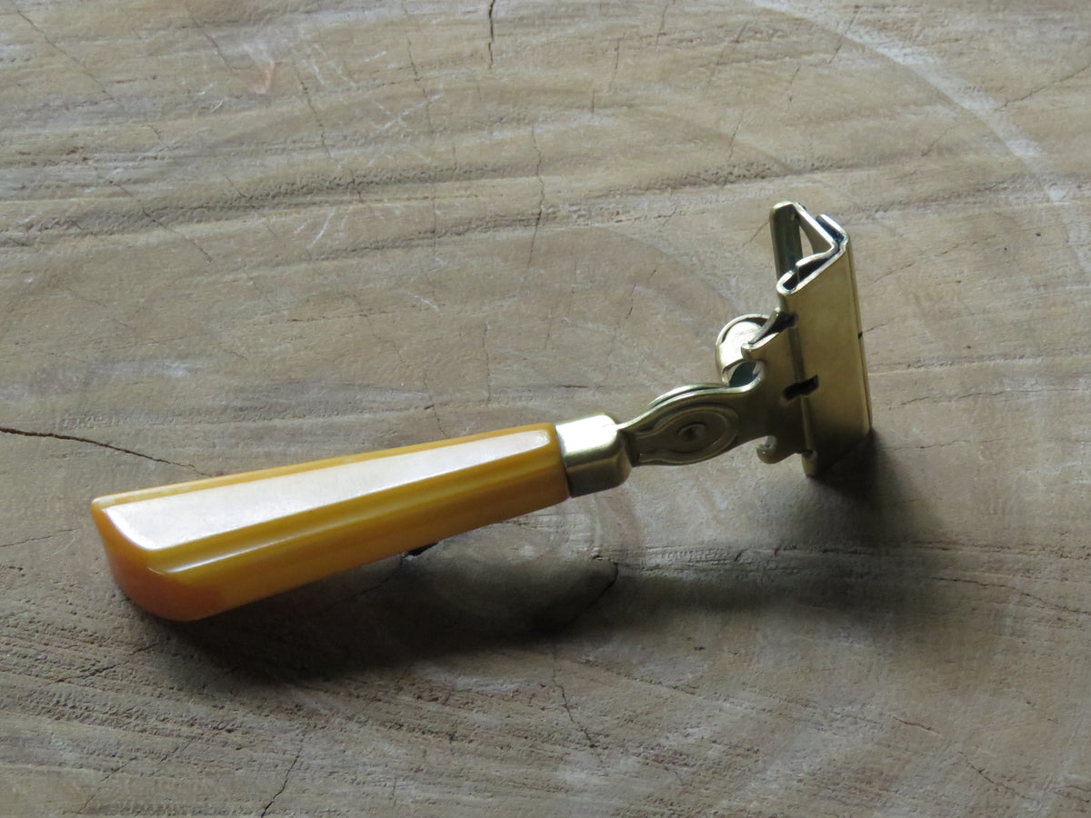 Schick E2 De Luxe single edge injector razor (V226) – Bundubeard